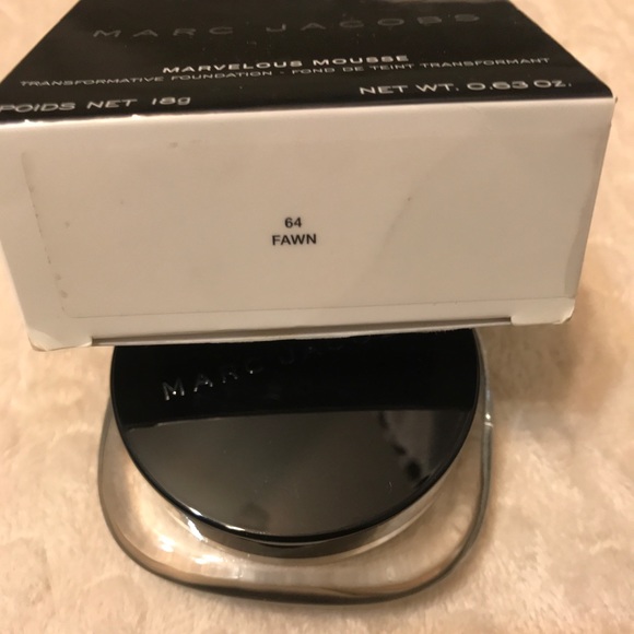 Marc Jacobs | Makeup | Marc Jacobs Marvelous Mousse Foundation | Poshmark